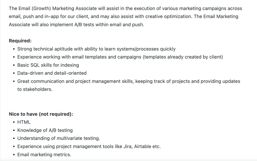 How To Become a Marketing Associate (2022 Guide)