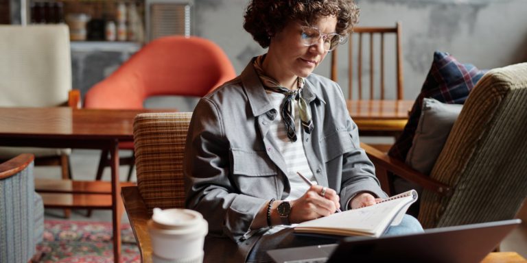 Explore Data Analytics | The CareerFoundry Blog